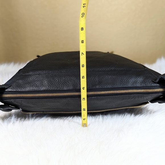 Amerileather | Bags | Ameri Leather Judelle Large Pebbled Leather Tote ...